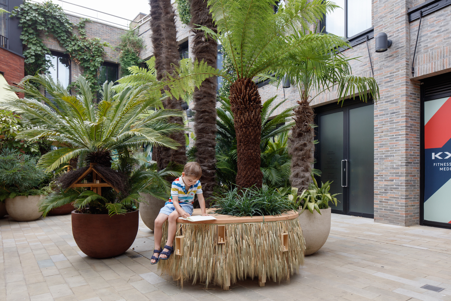 Scenic locations wanted for ‘almost invisible‘ mirrored holiday homes ...